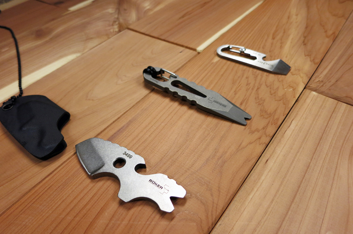 Everyday Carry Mini Multitool SHOWDOWN - GearExpert